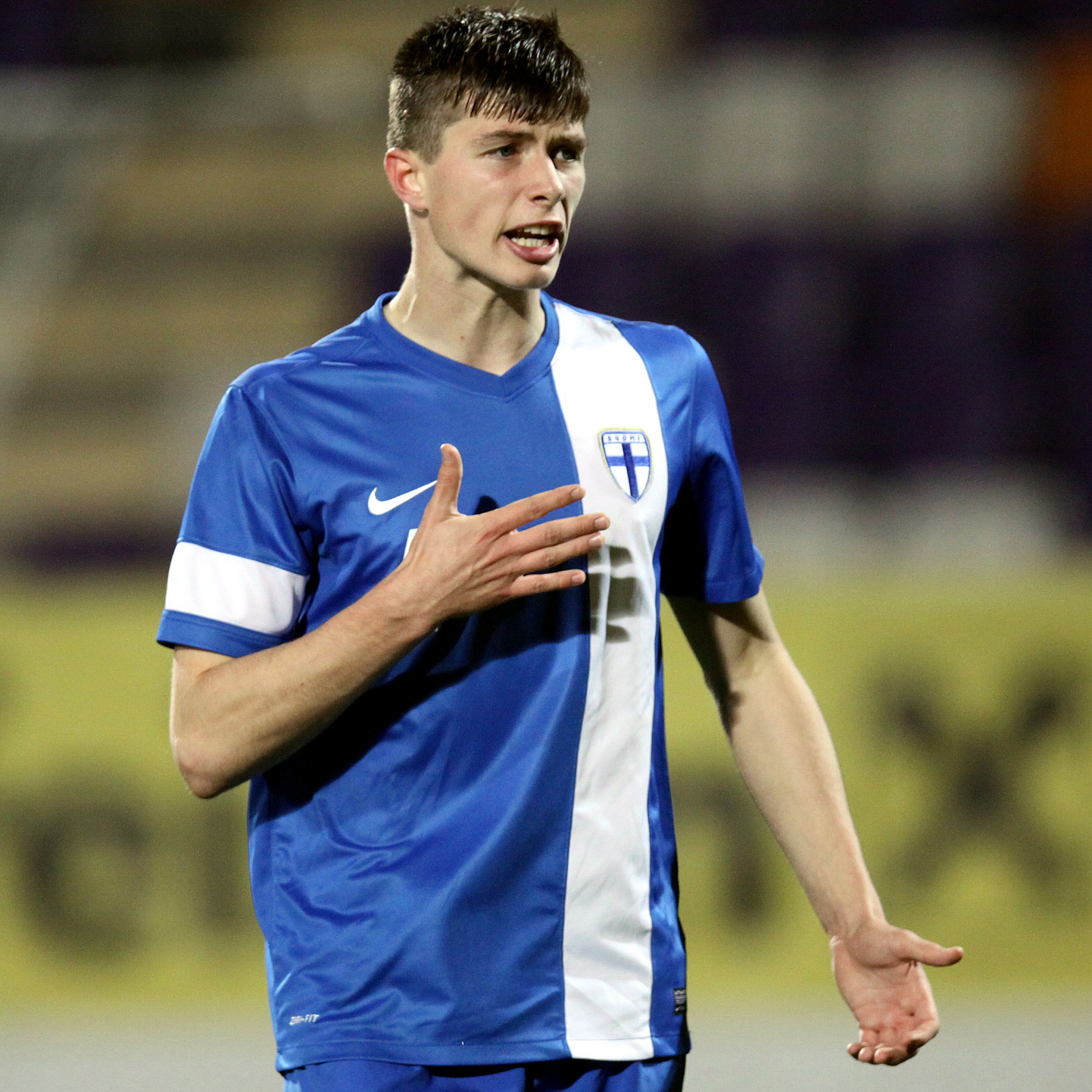 Daniel O'Shaughnessy - Glose